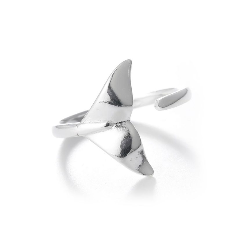 Sterling Silver Whale Tail Ring - Passport Ocean