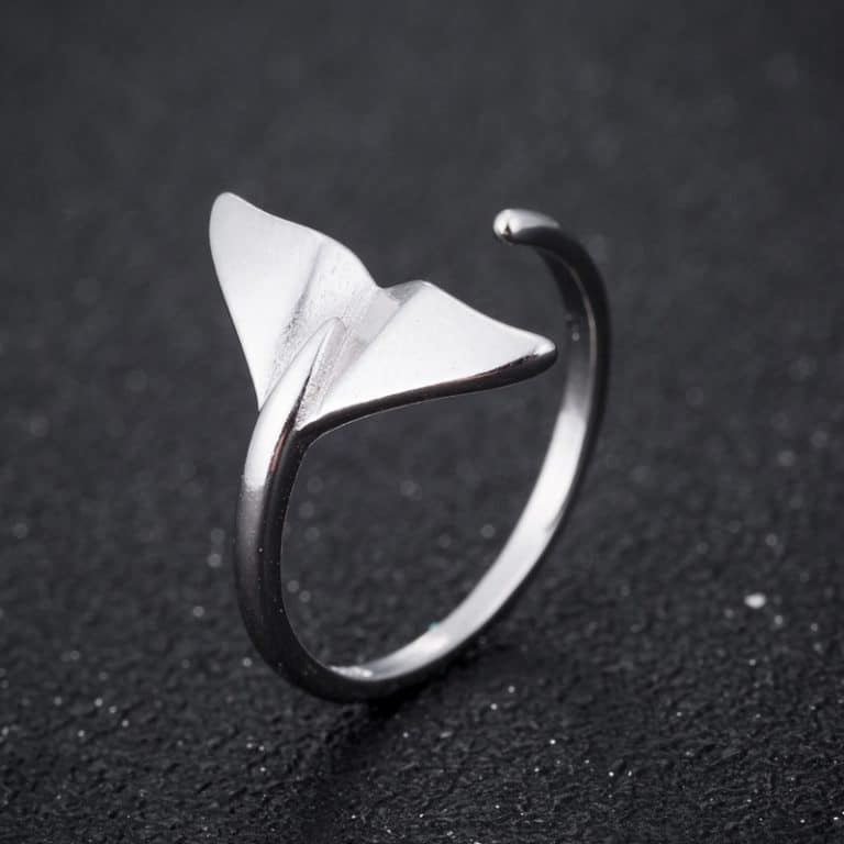 Sterling Silver Whale Tail Ring - Passport Ocean