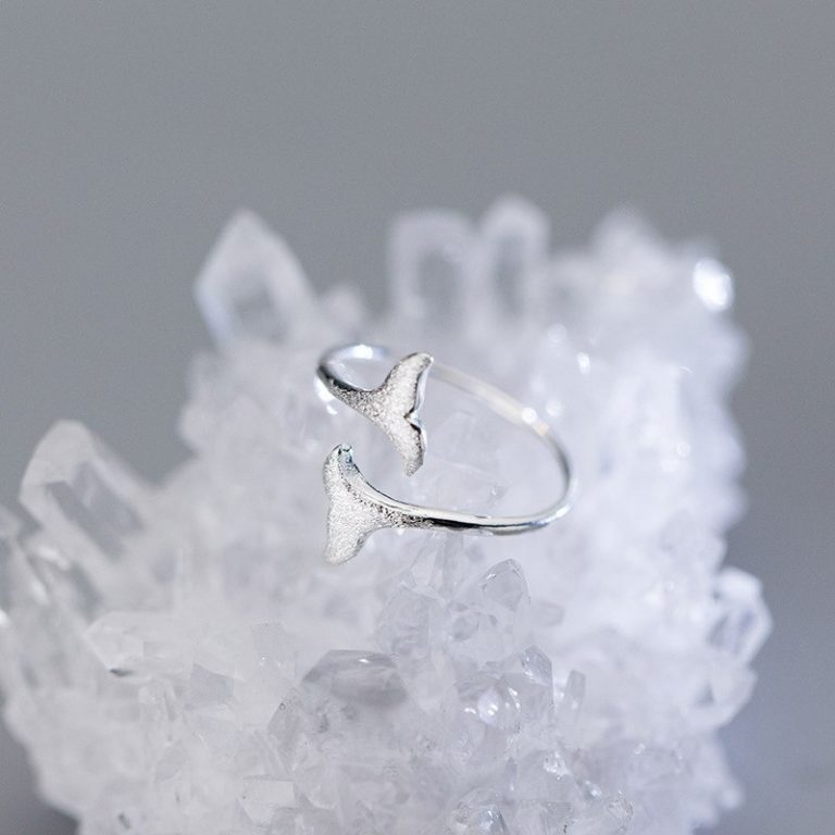 Double Whale Tail Ring - Passport Ocean