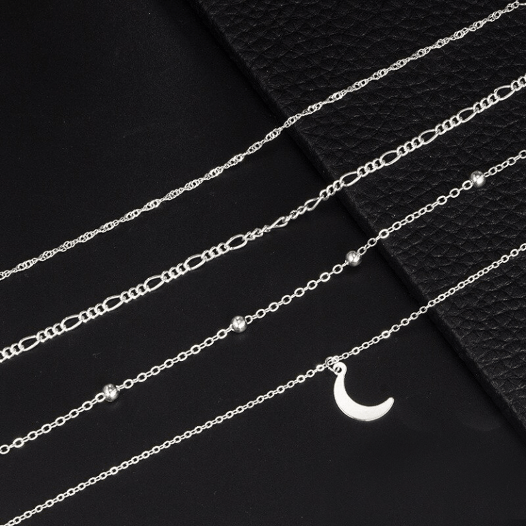 Crescent Moon Anklet - Passport Ocean