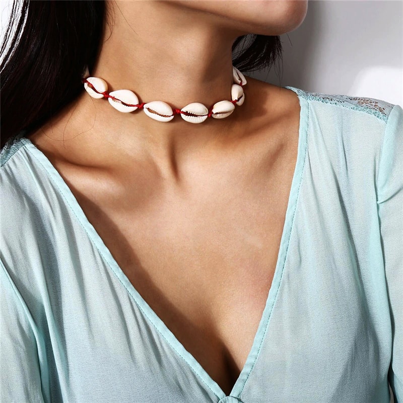 12 Perfect Beachy Necklaces For The Summer Days - Passport Ocean